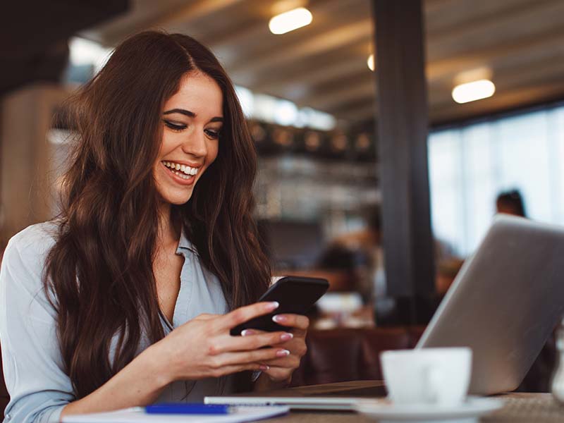 101 Text Conversation Starters for Texting - Good Topics